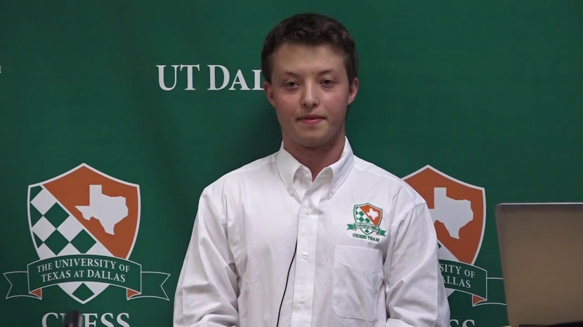 Grandmaster Simul with GM Razvan Preotu – Hart House Chess Club